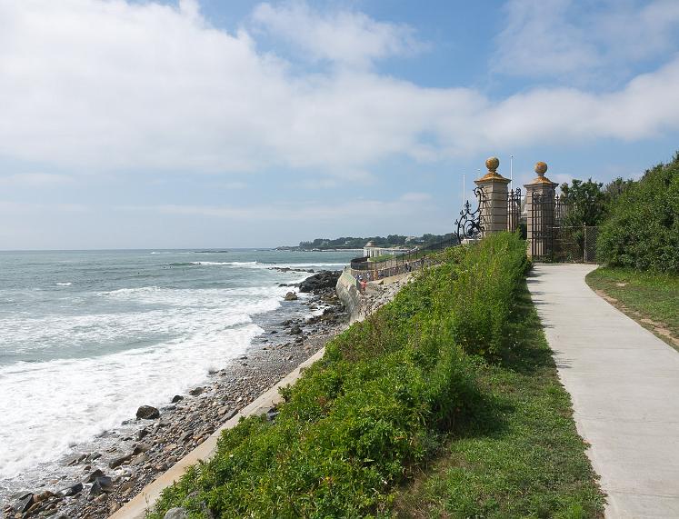 Ocean Drive Cliff Walk Newport (RI)